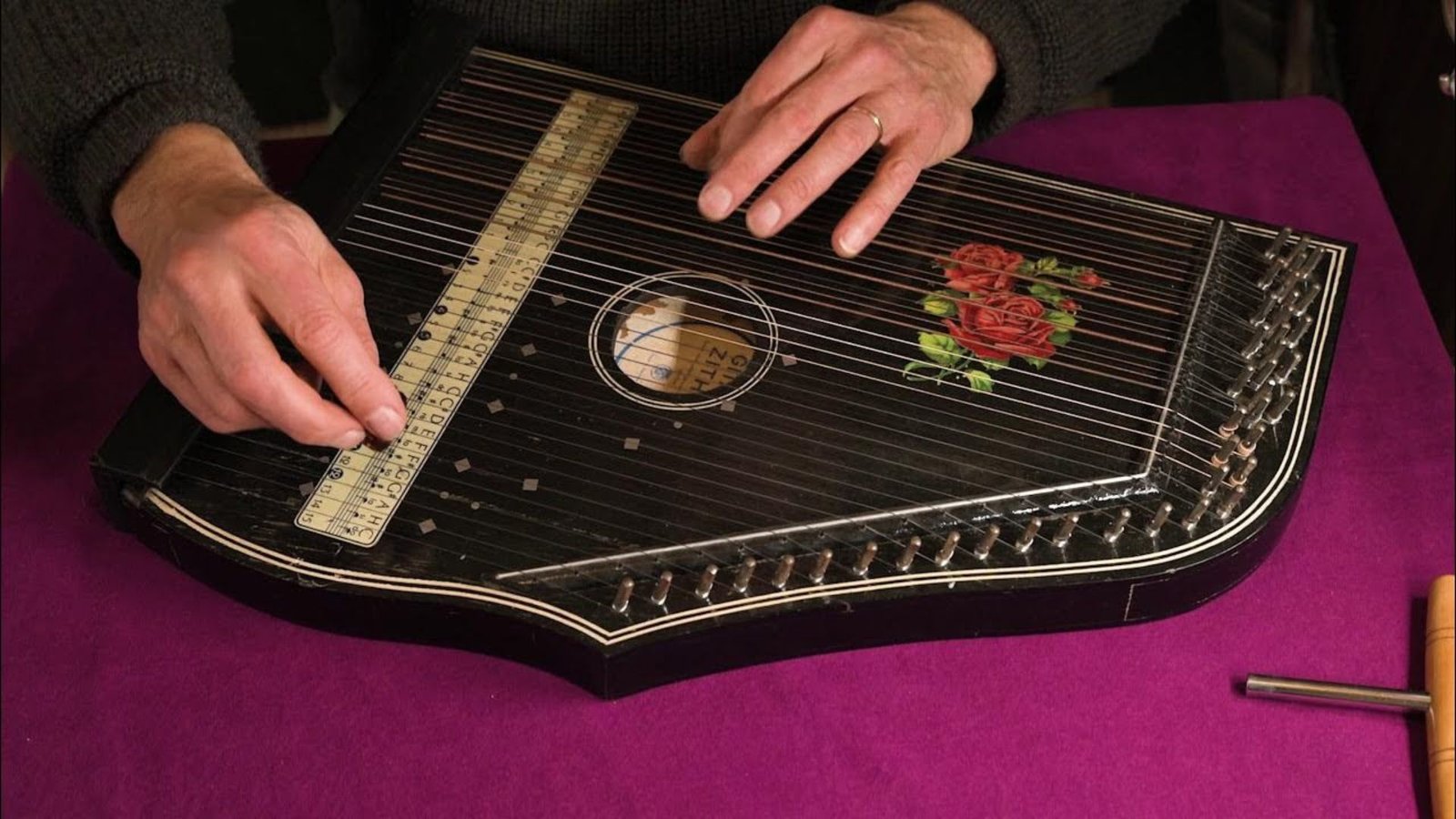 A Beginner's Guide to Playing the Autoharp